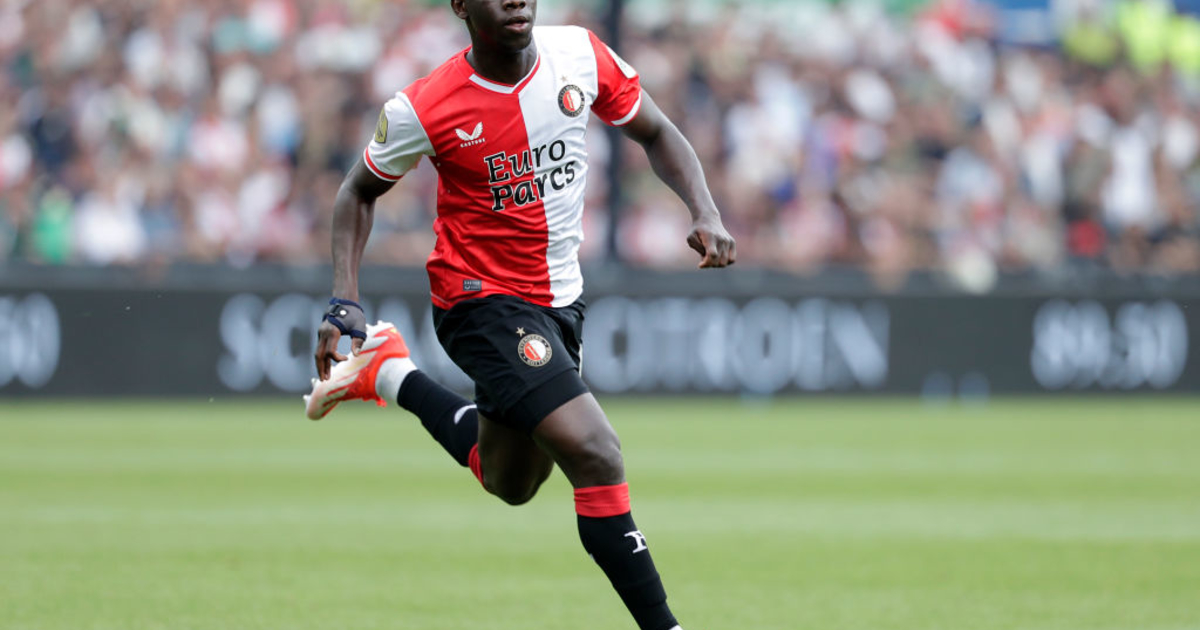 Ліверпуль проявляє інтерес до вінгера Ньюкасла - iSport.ua